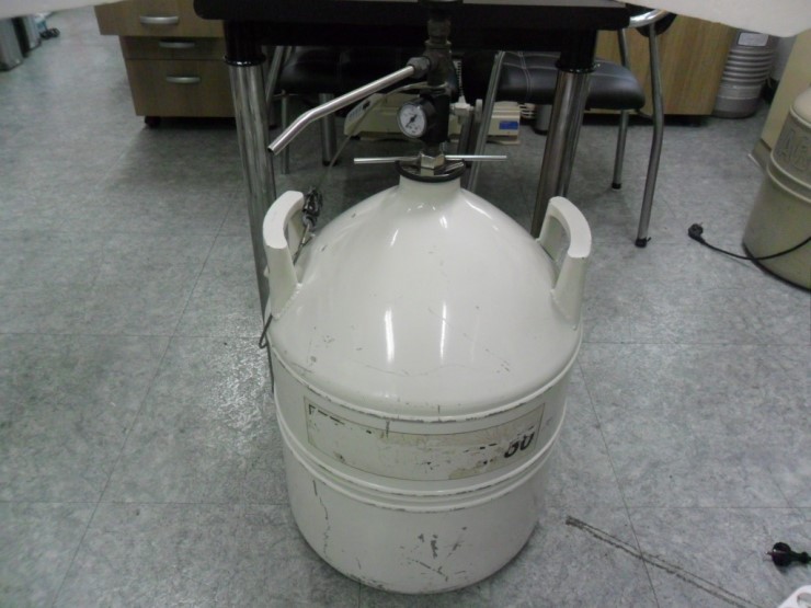 액체 질소통 LAB30+Manual Discharge device (MVE)--->판매완료 : 네이버 블로그