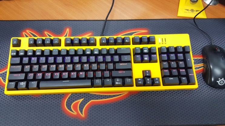 PC방 키보드는 광축이 대세.앱코 K660 카일광축 완전방수 기계식키보드 : 네이버 블로그