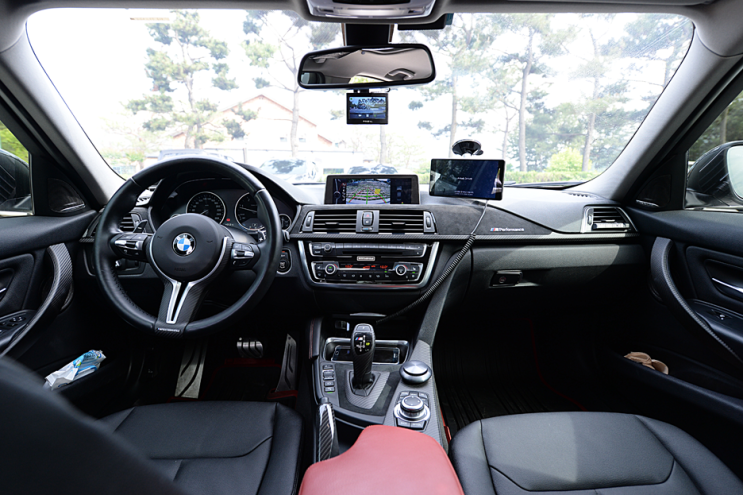 BMW F30 카본알칸테라 퍼포먼스 실내트림 : 네이버 블로그