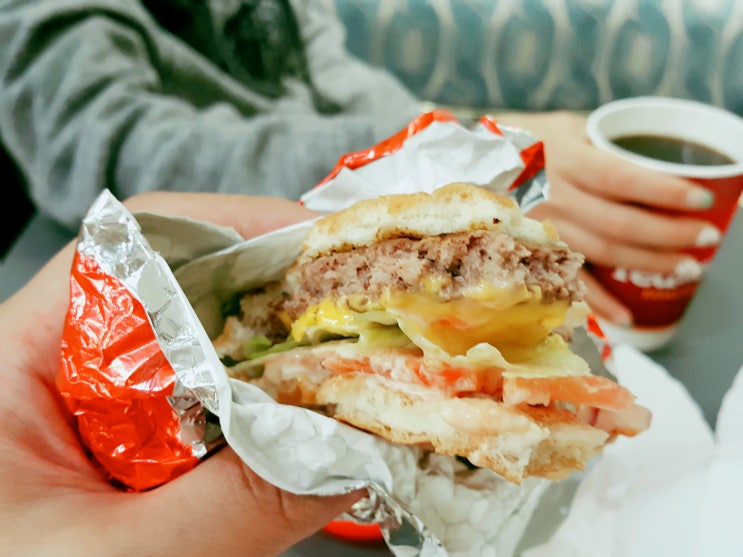 뉴저지 뉴왁 리버티 공항내 맛집 햄버거 웬디스Wendy`s : 네이버 블로그