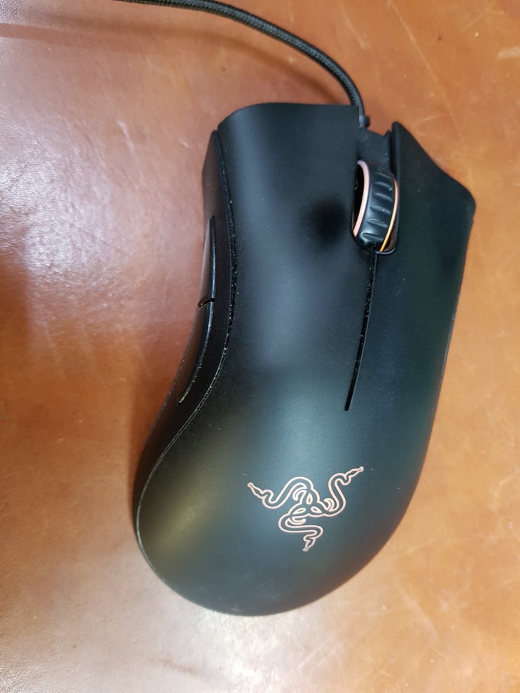 레이저마우스 수리 입니다razer 레이저 Deathadder 데스에더 Chroma 크로마 마우스의 고장 수리 입니다서울마우스