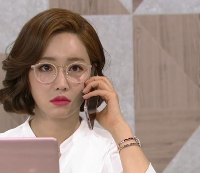 아버지가 이상해 이유리씨의 핑크색 안경 PENNY LANE 페니레인 "지나 Zinna" : 네이버 블로그