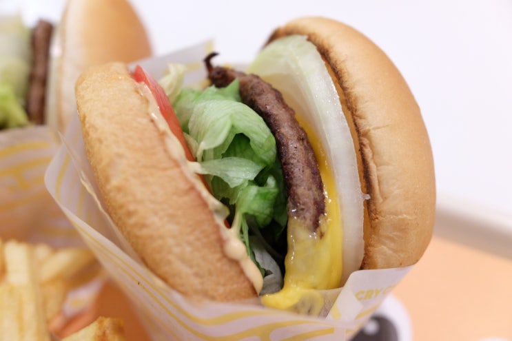 삼성역 뜨는 맛집 추천 크라이치즈버거 삼성역점 인앤아웃 한국 버전 네이버 블로그