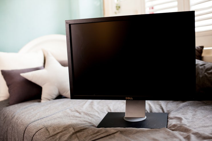 DELL모니터:델 울트라샤프 24인치(U2410) 가성비 최고! : 네이버 블로그