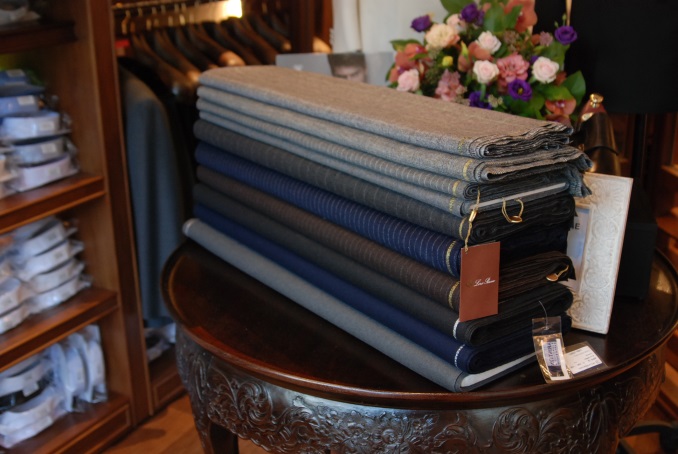 수트 맞춤 시 상황별 원단 선택(인천맞춤정장.인천턱시도대여.루쏘소구월점) : 네이버 블로그