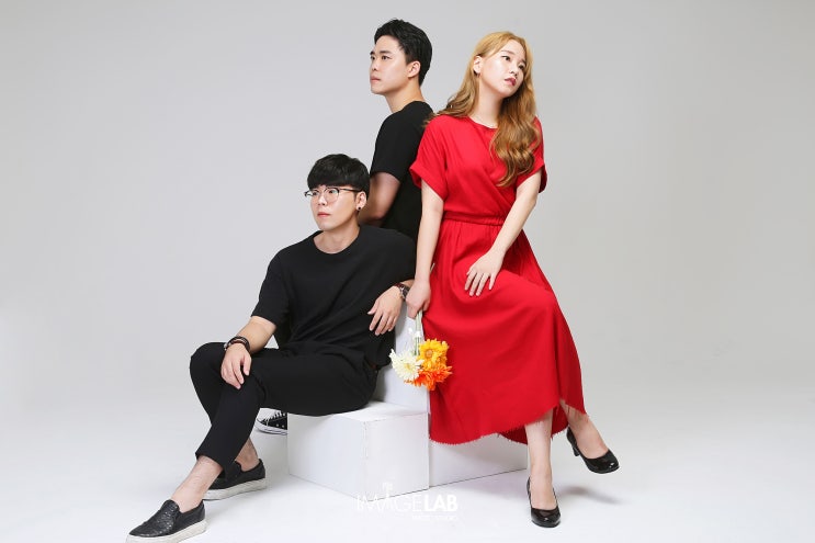 우정프로필 왕십리사진관에서 크루들과 함께 공연포스터 프로필 팸플릿용 단체사진프로필사진 느낌있게 성동구사진관 한양대