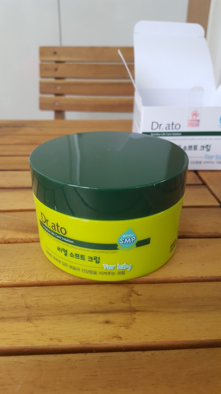 후기 피부건조증을 고쳐준 고보습 아기 로션 닥터아토 로션and크림 리얼 인텐시브 로션 리얼 소프트 크림 네이버 블로그