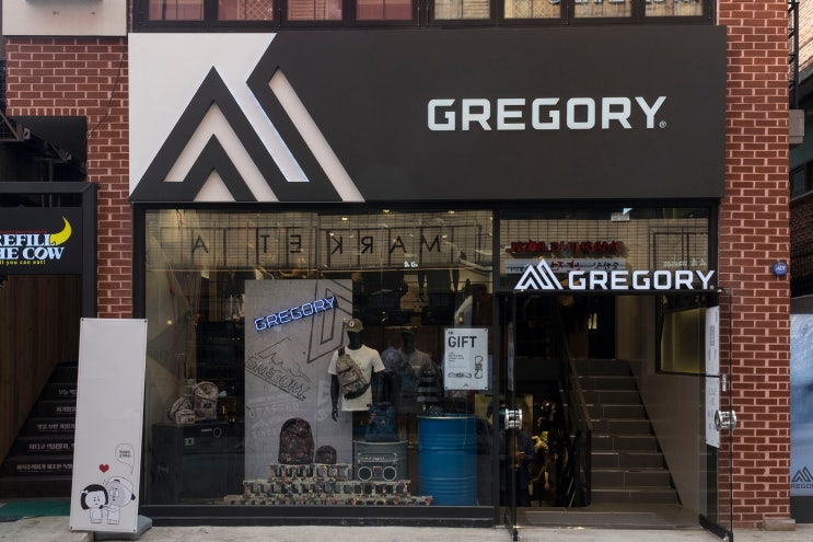 [GREGORY] 그레고리 홍대상수 플래그십스토어, 어패럴 런칭 : 네이버 블로그