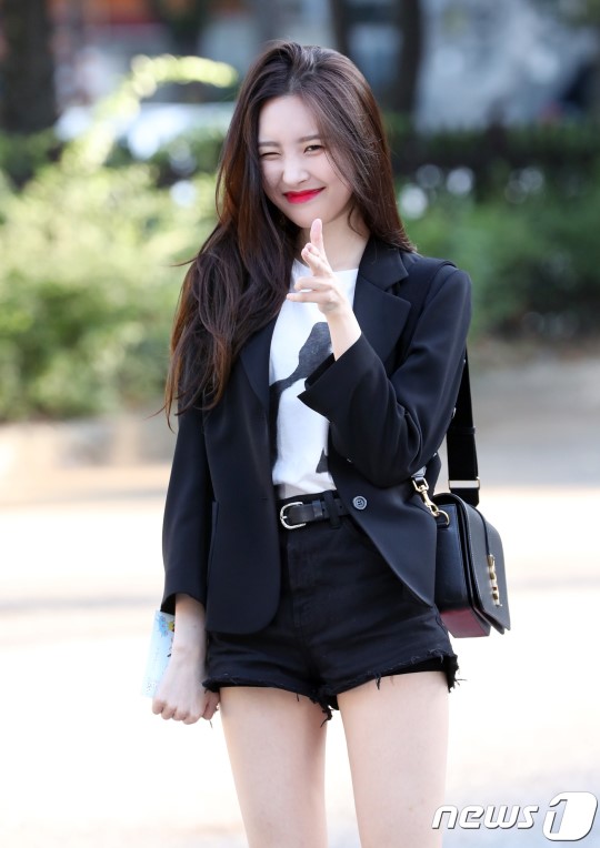 가을코디 여자 연예인 사복패션/공항패션 : 네이버 블로그