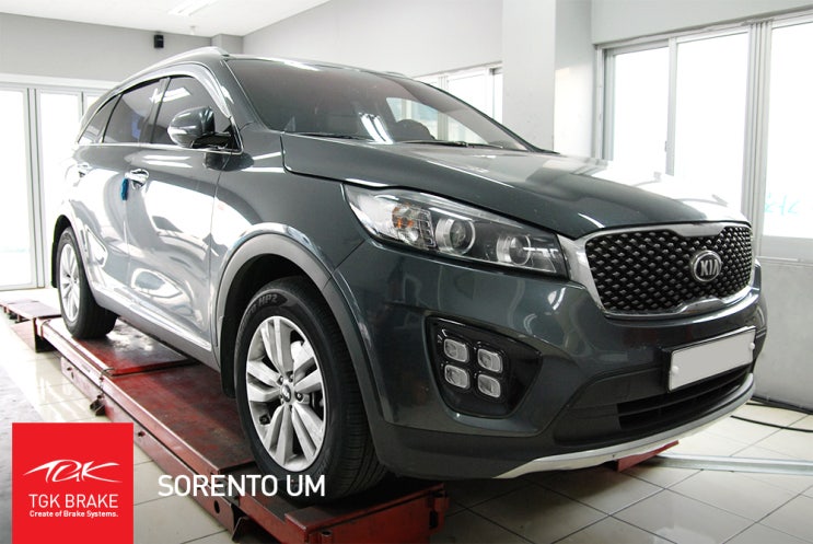 [기아 올뉴쏘렌토] 18인치 순정휠에 초고성능 브레이크 튜닝 - 김해장유브레이크, TGK브레이크 : 네이버 블로그