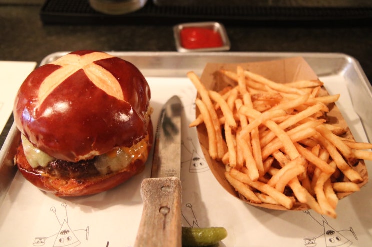 뉴욕 브루클린 맛집: 에밀리 햄버거(Emily hamburger) 강력 추천! : 네이버 블로그