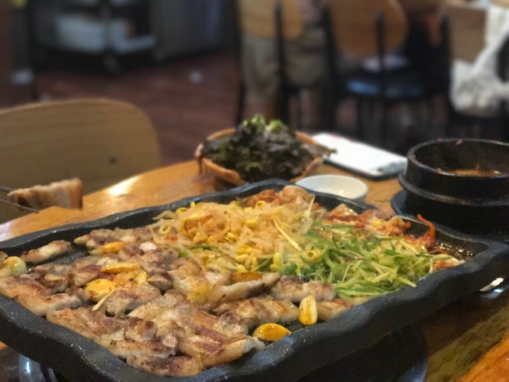 수요미식회 김치찌개편 성일정육점식당 그리고 쉐어드테이블까페 성수동나들이 네이버 블로그