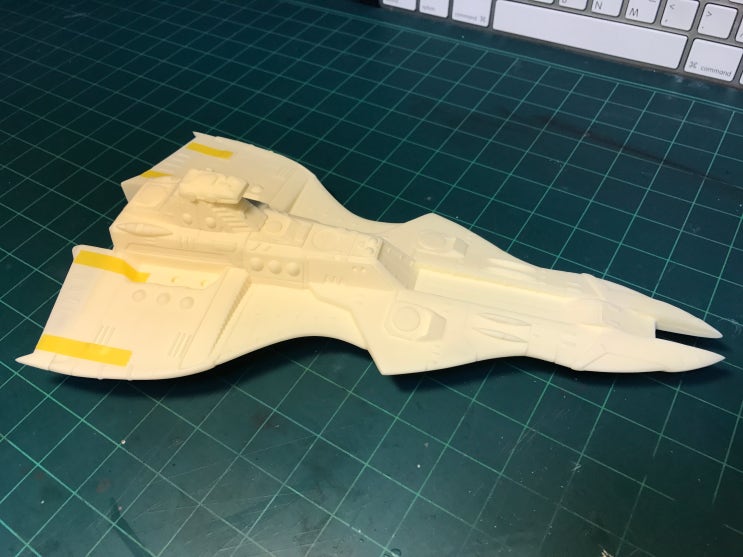 1/1700 Neo Zeon Rewloola Class Space Battleship 1일차 - 부품다듬기 : 네이버 블로그