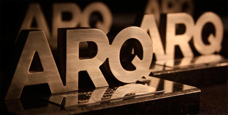 [영화리뷰]뭔가 아쉬운, 넷플릭스 오리지널 영화 'ARQ(아크)' : 네이버 블로그