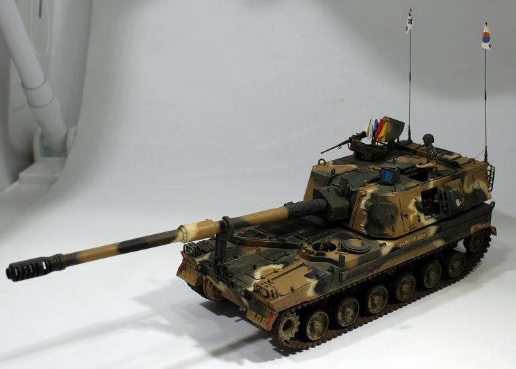 1/35 ROK Army K9 155mm Howitzer (K9 자주포) 내부재현 표현작 : 네이버 블로그