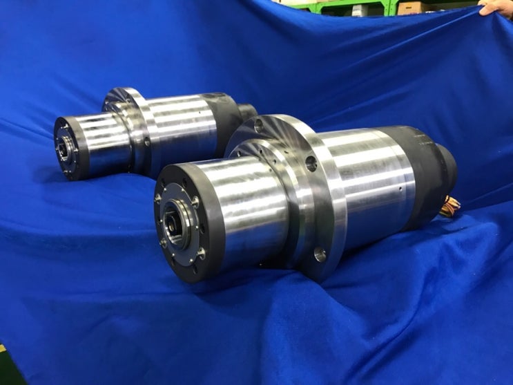 New developed compact motorized spindle/HSK A63,Max.20000rpm, encoder ...