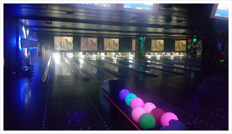 신나는 음악과 스트레스 해소에 좋은 락볼링장 : 네이버 블로그
