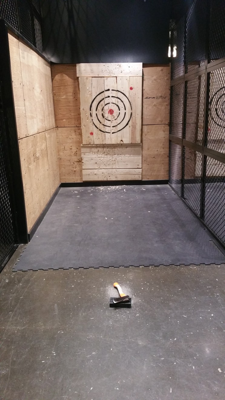 [맥큐완대학교 교환학생] - South Edmonton Common The Rec Room : 네이버 블로그