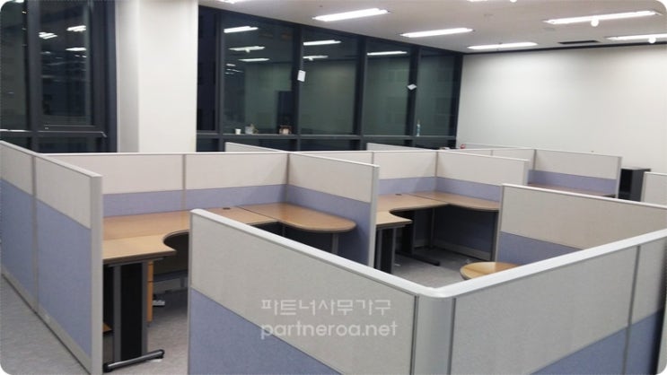 인천파트너사무가구 사무용가구 파트너사무가구파티션60t파티션al파티션알루미늄파티션사무실파티션사무용파티션l형퍼즐책상