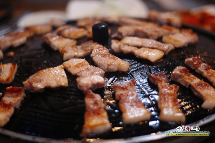아주대 맛집 솥뚜껑삼겹살 반찬이 푸짐하고 맛있는 곳 네이버 블로그
