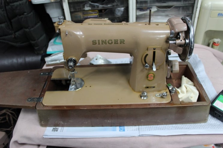 30년 넘게 방치된 낡은 가정용미싱 싱거재봉틀 수리 : 네이버 블로그