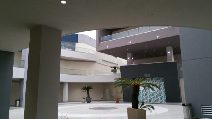 더 솔스 오씨 (The Source OC) : 네이버 블로그