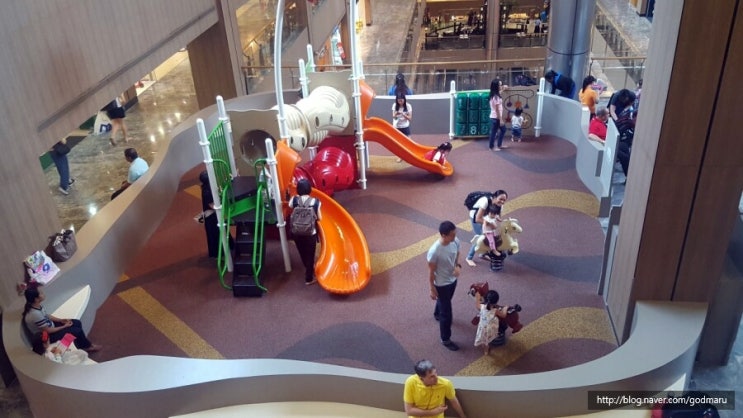 [싱가폴 생활의 팁 26 ] 무료로 즐기는 플레이그라운드 4 - Paragon Playground & Kiddy Rides ...