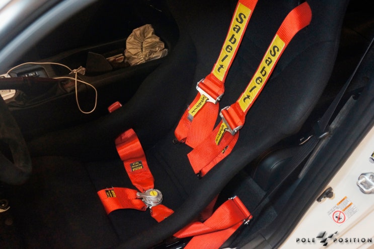 코너를 압도하는 GT86 / 도요타 GT86 RECARO RS-GE 버킷시트, Sabelt 레이싱 스틸 6P 하네스 밸트 ...