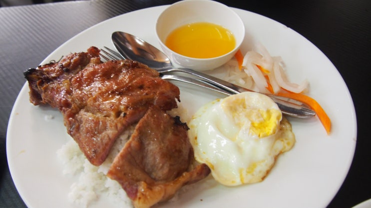 [호치민여행] "Com Tam Bui SAI GON" - 돼지갈비와 밥의 조화 같은 베트남 전통 음식 : 네이버 블로그