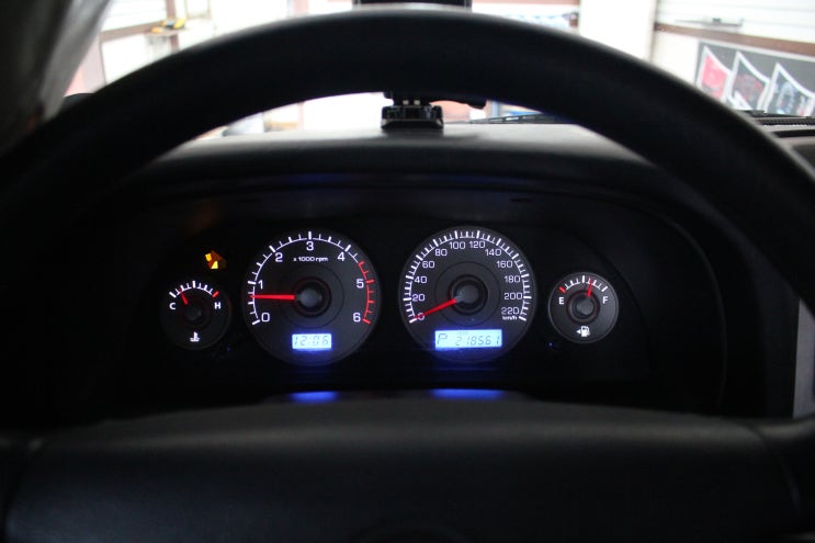 쌍용 뉴 코란도 계기판LED (화이트+블루) _CARZIP 카집 : 네이버 블로그