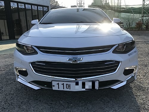 양산고릴라샵 올뉴말리부 3대 화이트펄 사이드바디킷 장착북미그릴교체형 장착후방카메라 소니ccd2 시공사례입니다감사합니다