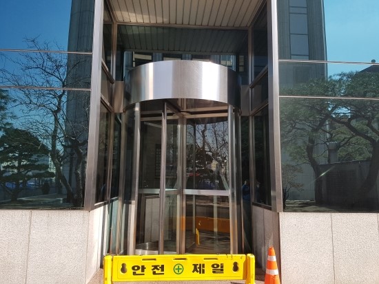 회전문회전문유지보수회전문수리회전문설치회전문제작지방회전문회전문보수회전문베어링회전문센서회전문모터회전문브러쉬회전문