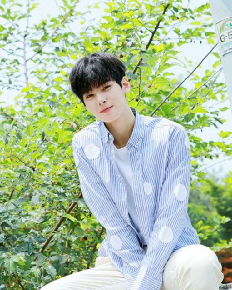 아스트로 차은우차은우 사진차은우 움짤차은우 배경화면차은우 고화질차은우 셀카차은우 교복 네이버 블로그
