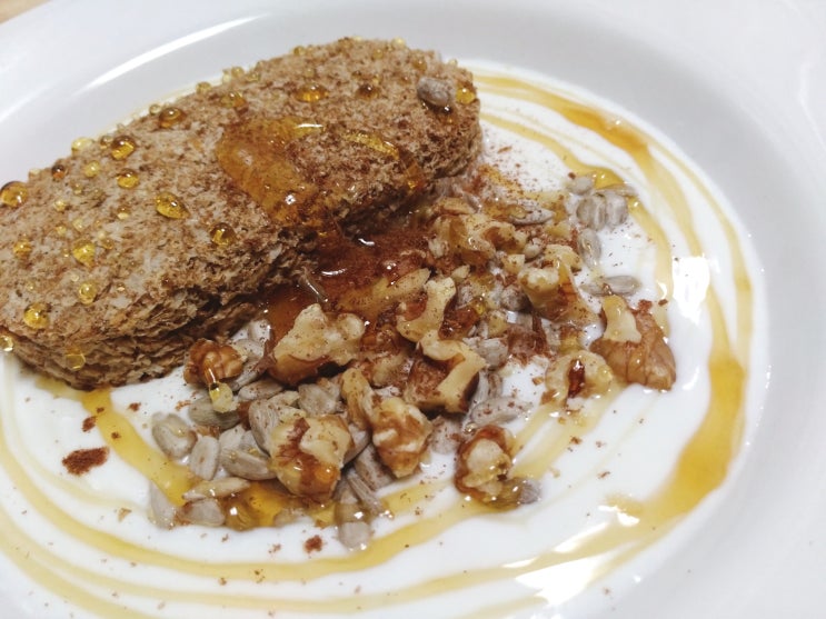 ♣ 요거트 유산균 :: 하나마이 카스피해 유산균으로 쫀득한 플레인 요거트 만들기 / 요거트 w 견과류 위타빅스 꿀 브라질넛트 ...