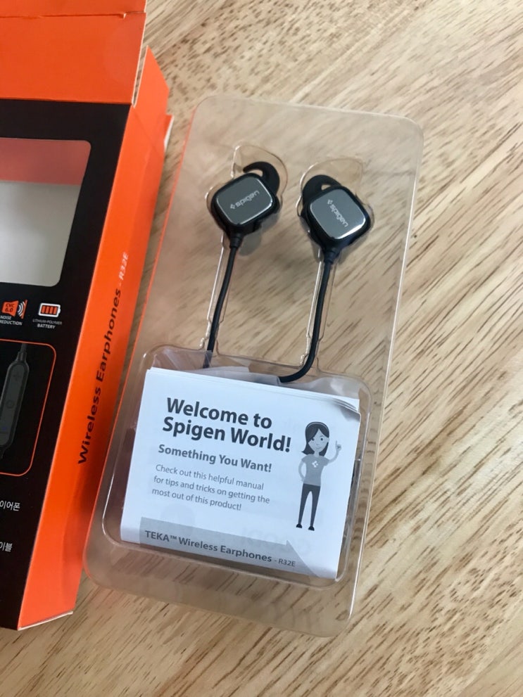 슈피겐 Spigen R32E 무선 블루투스 이어폰 후기 : 네이버 블로그