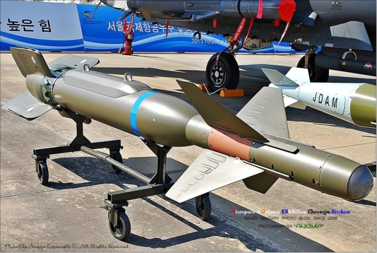 [항공기용 폭탄1]⑦GBU-24/27[Guided Bomb Unit-24/27] (7/10) : 네이버 블로그