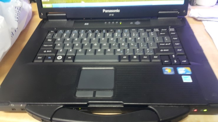 PANASINIC CF-52 노트북 / 액정파손 / 액정교체 / 파나소닉 CF-52 전용패널 / 액정개조 / 완벽하게 교체가능 ...