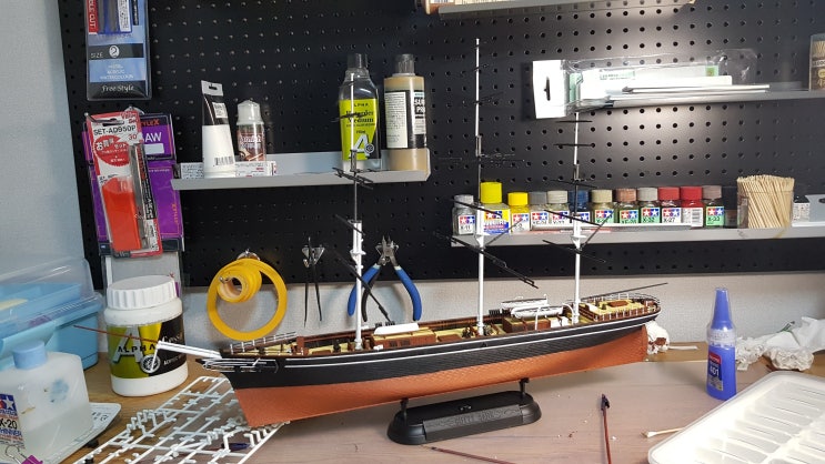 1/150 커티샥 범선 조립기 4부(돛대) : 네이버 블로그