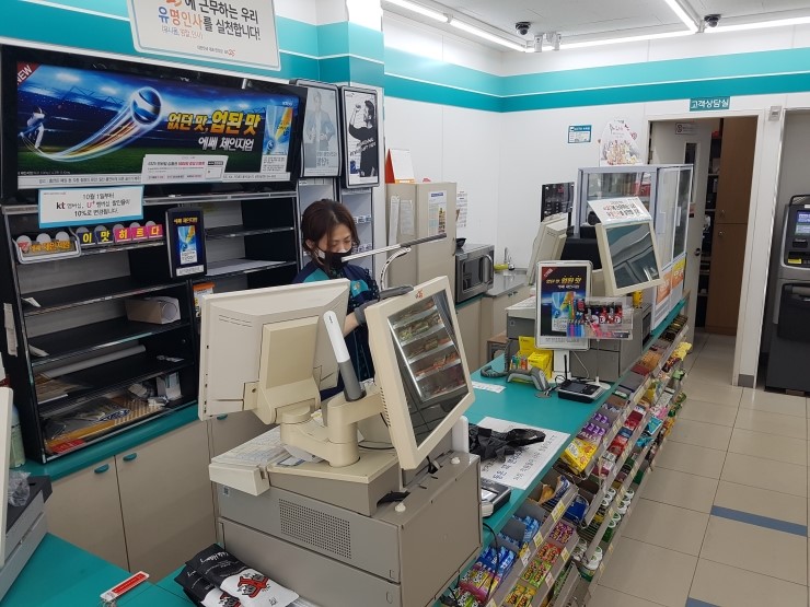 중고 편의점 냉장고 워크인 쿨러 리치인쿨러 런치 쇼케이스 편의점 진열대 편의점 계산대 반사거울 전자렌지 컵라면