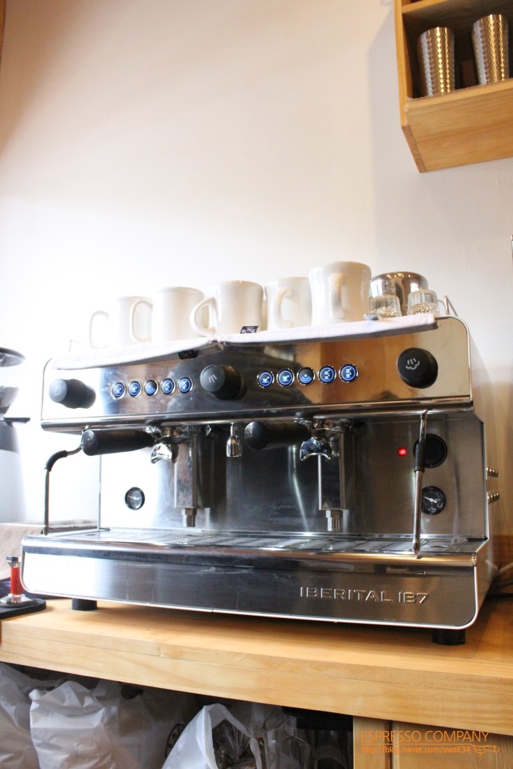 에스프레소컴퍼니 │ 이베리탈IB7 │캔전용 용기 │ 진성 JS-5 │ 관저동 커피를담따 : 네이버 블로그