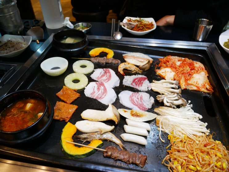 은행동 맛집 , 대흥동소고기로 유명한 탐나는 오겹살 두번째 방문 :) : 네이버 블로그