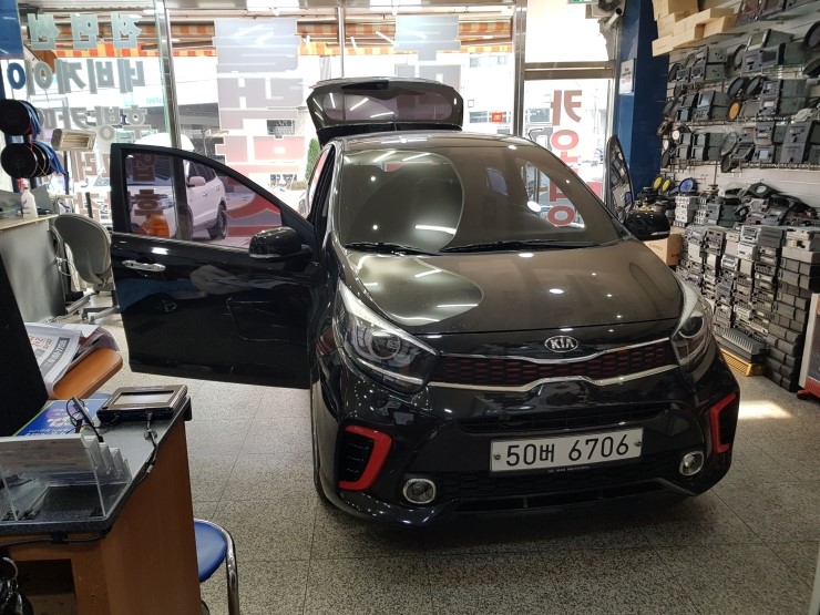 2017 모닝 터보 최신 지니 더 넥스트 맵탑재 현대 폰터스 P682 일체형 네비매립 : 네이버 블로그