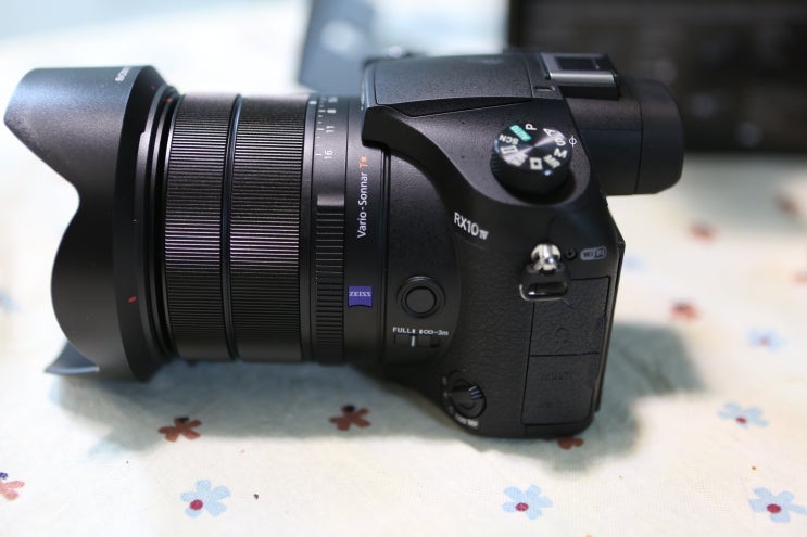[리뷰]소니 RX10 MK4 개봉기. : 네이버 블로그