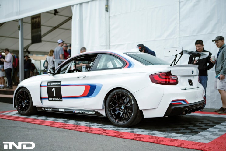 BMW M235I 모터스포츠 REAR GT WING 카본 정품 파츠 : 네이버 블로그