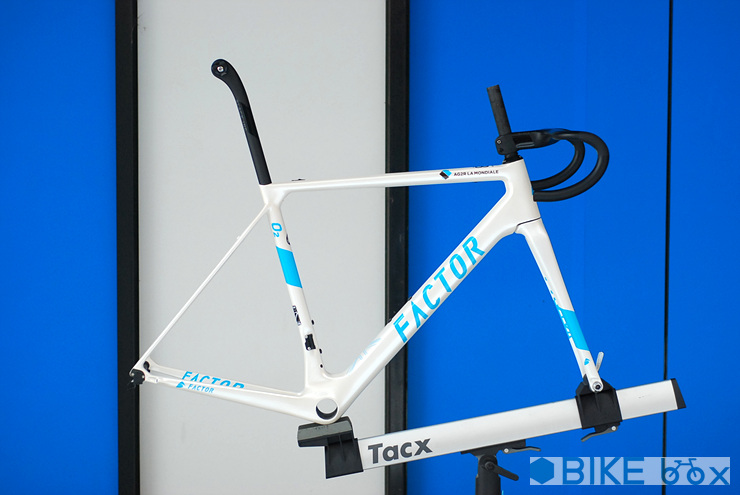 [Factor] 팩터 O2 호멩바흐데 에디션 Factor O2 Romain Bardet : 네이버 블로그