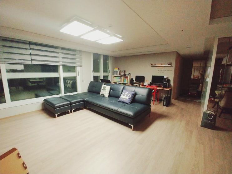 양산 이지더원5차 거실 북카페인테리어 가구배송후기 김해가구단지 화이트캐슬가구 네이버 블로그