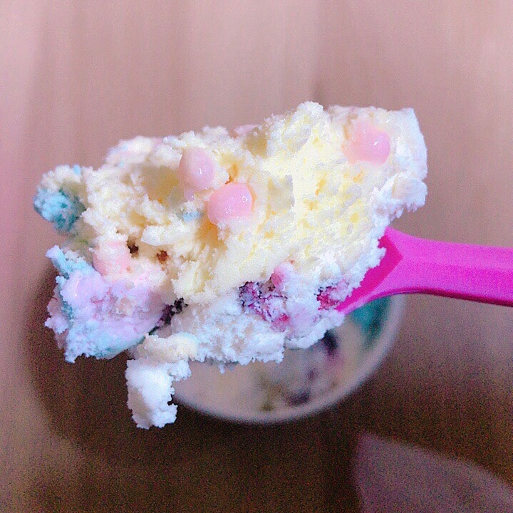 베스킨라빈스 이상한나라의솜사탕 맛보기!! ㅎㅎㅎ : 네이버 블로그