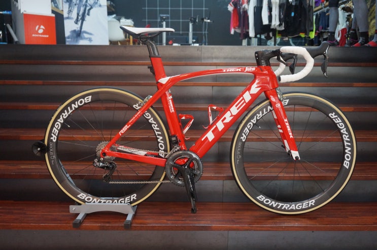 트렉 마돈 9 RSL 프로젝트 원 트렉-세가프레도 커스터마이징 로드 자전거 출고 :: 트렉 컨셉스토어 핑키벨로 : 네이버 블로그