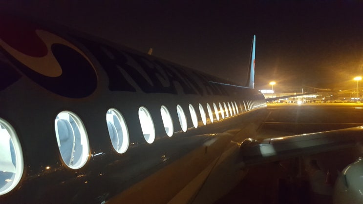 [대한항공 탑승기] 대한항공의 신기종 봄바디어 CS300 여객기 탑승기 : 네이버 블로그