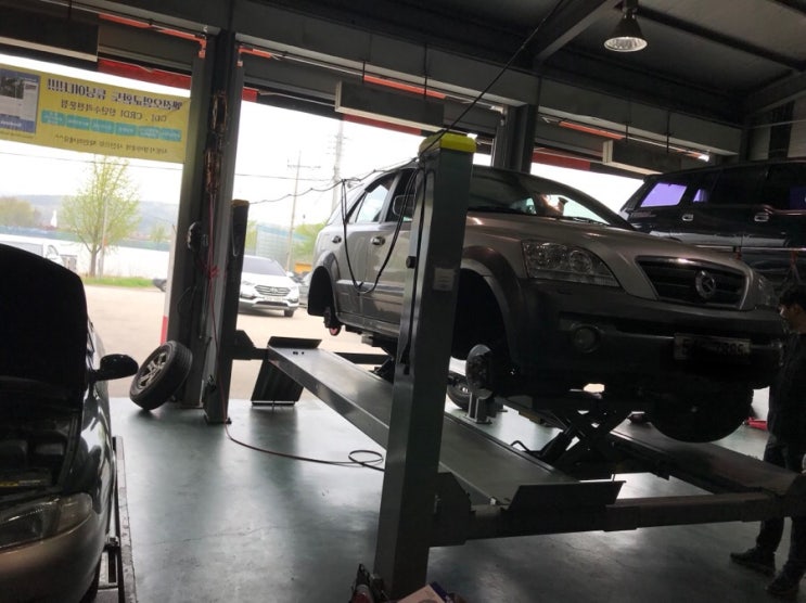 E마이티3.5톤,에어컨작동불능,에어컨콤프쇠가루.라인청소 및 에바퍼레에터,팽창밸브,에어컨콤프교환천현카센타,법원읍근처카센타,법원리 ...